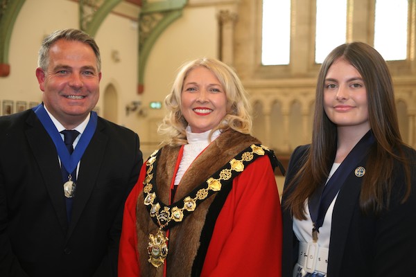 Meet the Mayor - Cllr Sally Ann Holland (Congleton, 2019/2020) - So ...